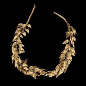 The Laurel Wreath: Symbol of Glory and Power in Ancient Rome - mysterious